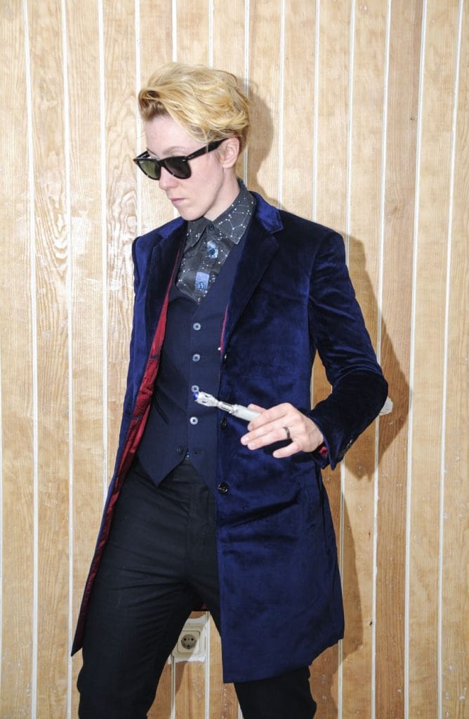 Womens navy velvet coat 12th Doctor Who replica for cosplayers